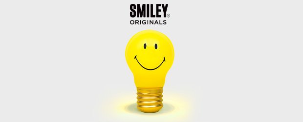 Cordless Smiley® Lightbulb : Rechargeable nightlight with a smile.