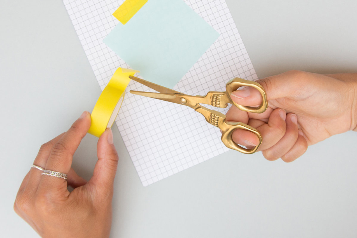 Skull Scissors : Dead sharp, finest quality scissors.