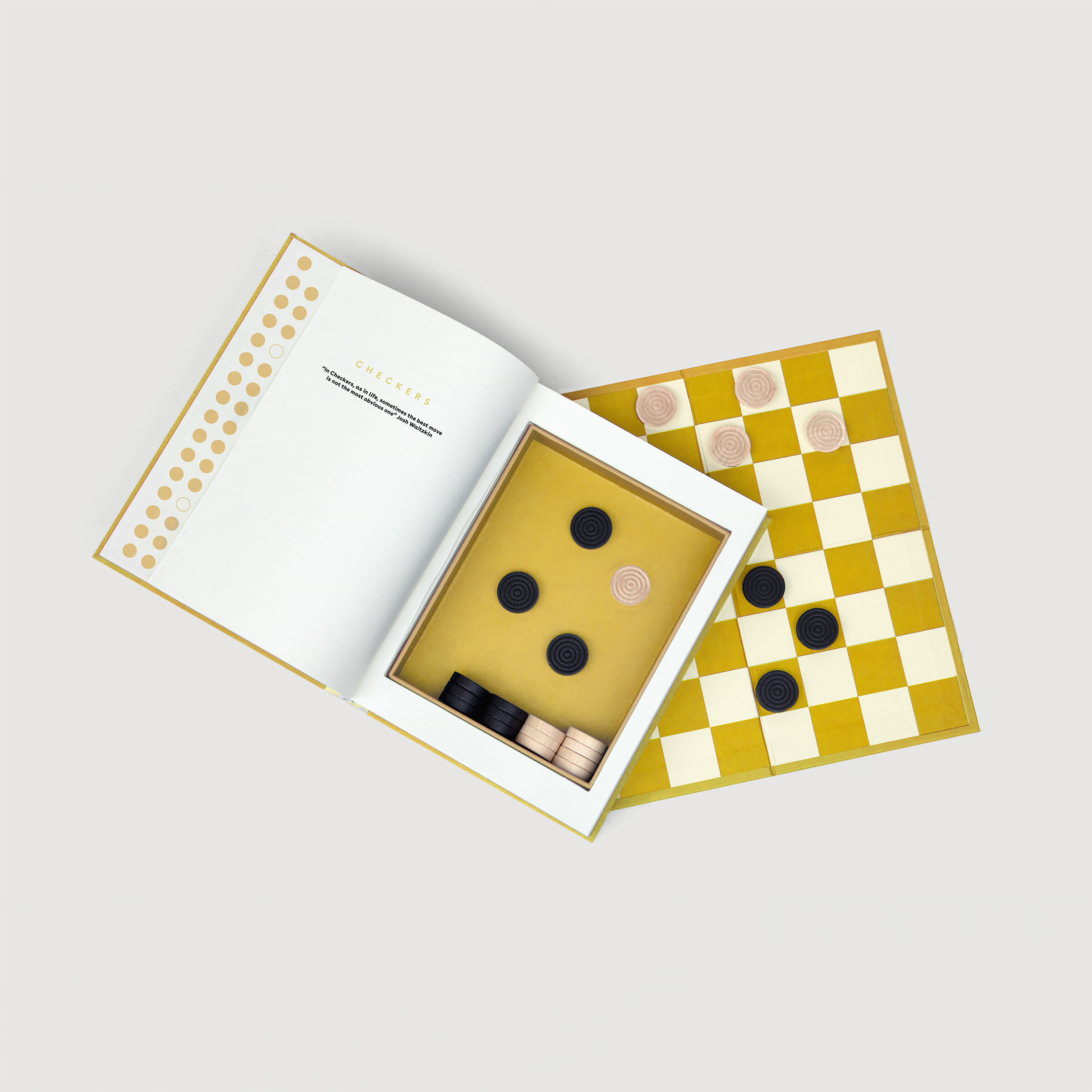 Checkers in a Book : Part of The Games Library (Luckies)